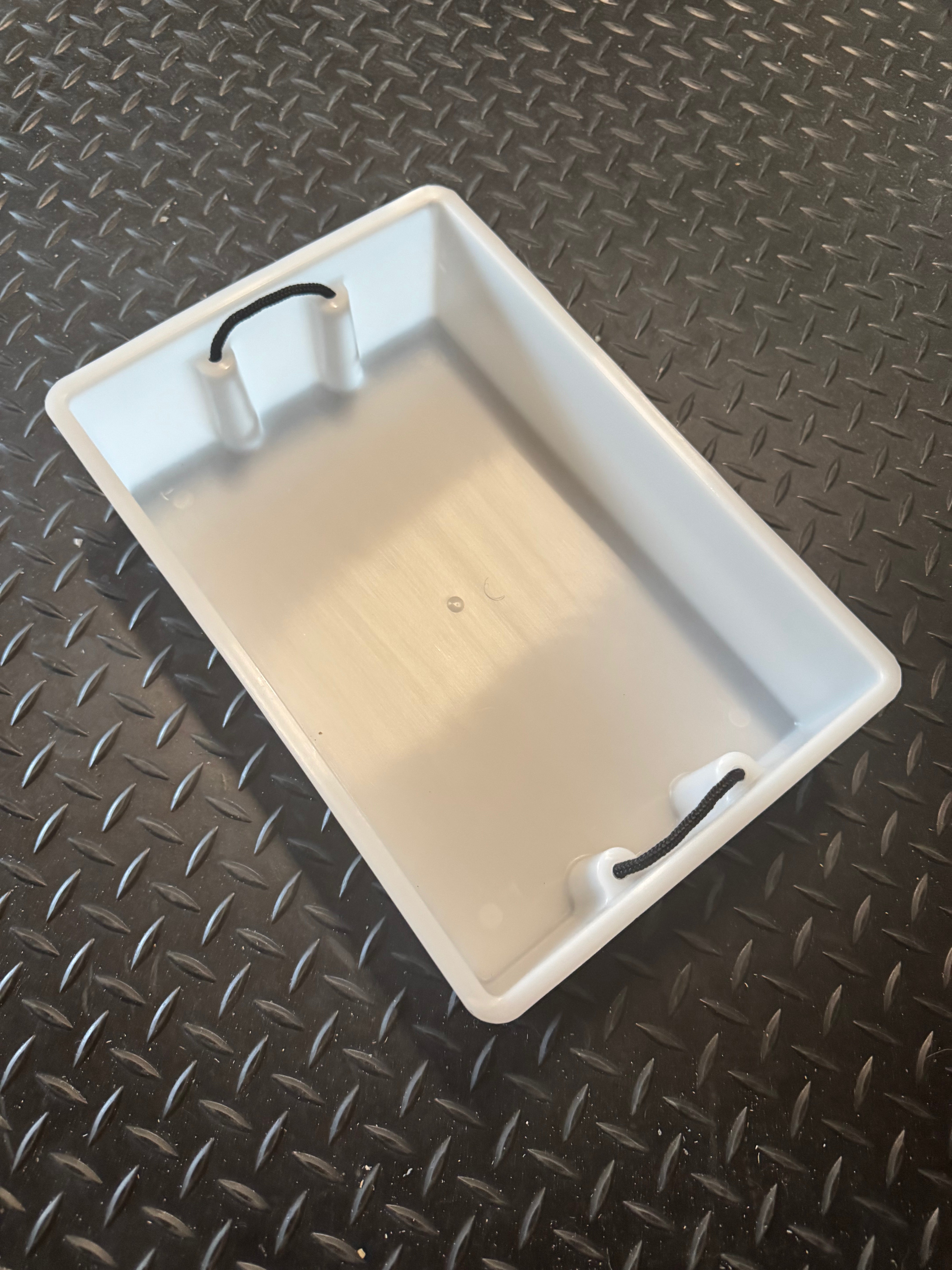 Guru center hatch insert